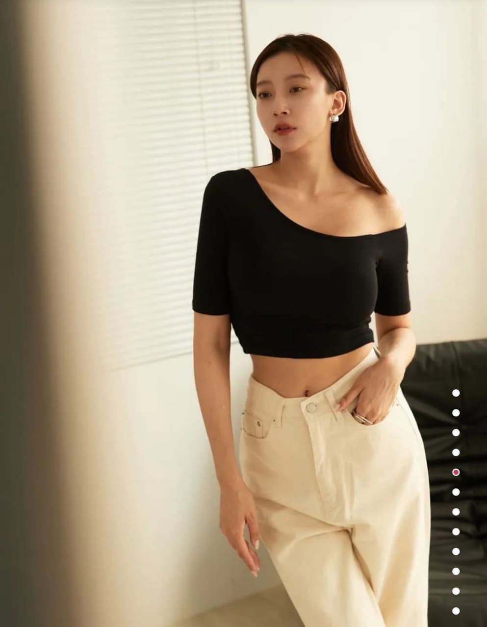 #我要賣 斷捨離第N波,MK鏈條包.三眼怪外套.眼影盤.RM包包.粉紅可可假髮 - 二手交易板 | Dcard