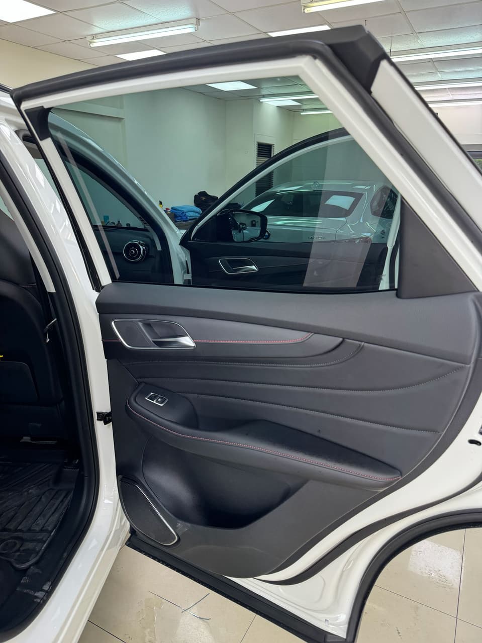 MG HS 隔熱紙 - 汽車板 | Dcard