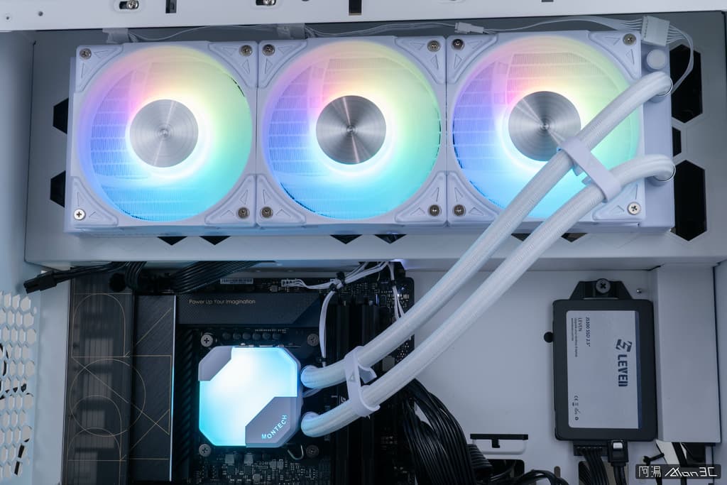 「評測」君主 MONTECH HyperFlow ARGB 360 - 便宜也有好貨？！ - EnterBox (@enterbox) | Dcard