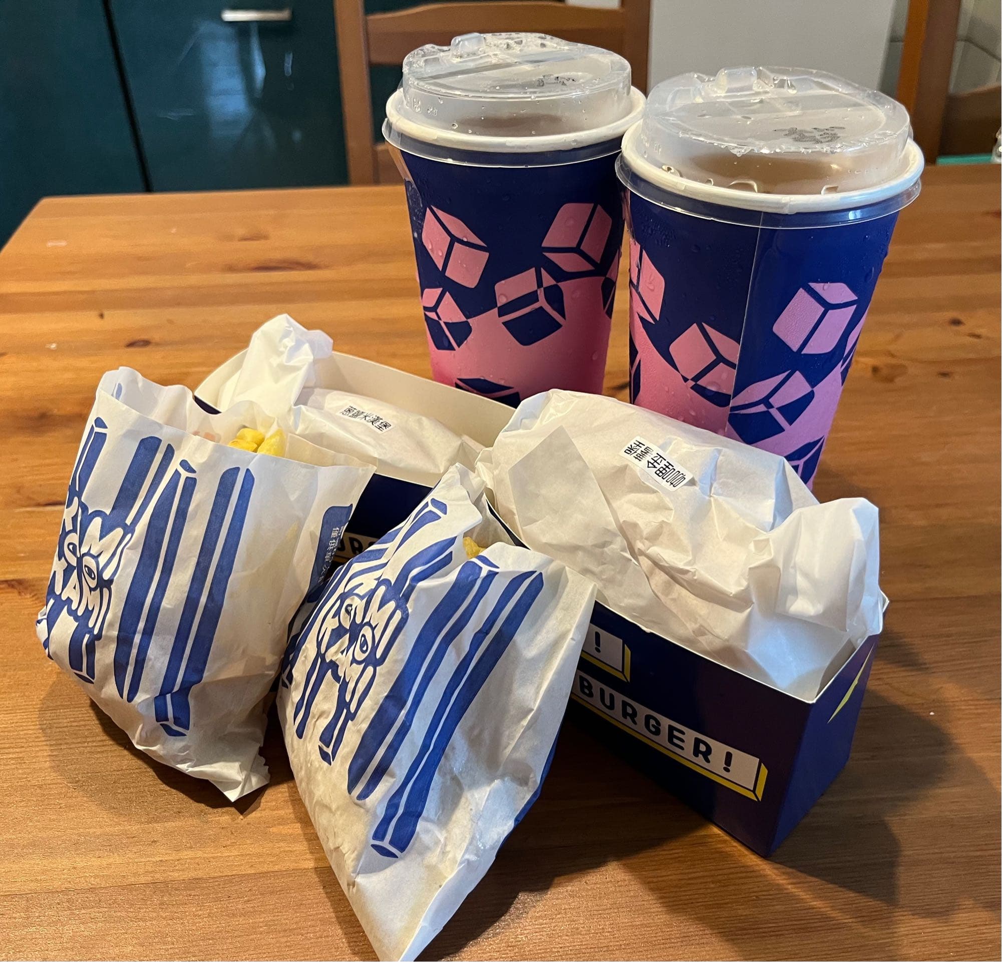 KAMIKAMI BURGER 感想 - 美食板 | Dcard