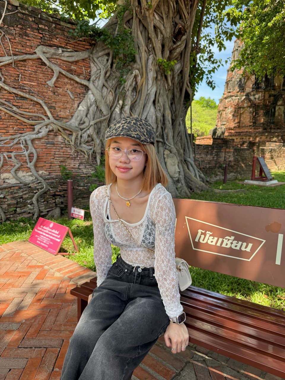 日更OOTD-50⛅️舊城裡的午後日記：一杯泰奶，一身溫柔 - 隻ㄓ (@yuhminsvt) | Dcard