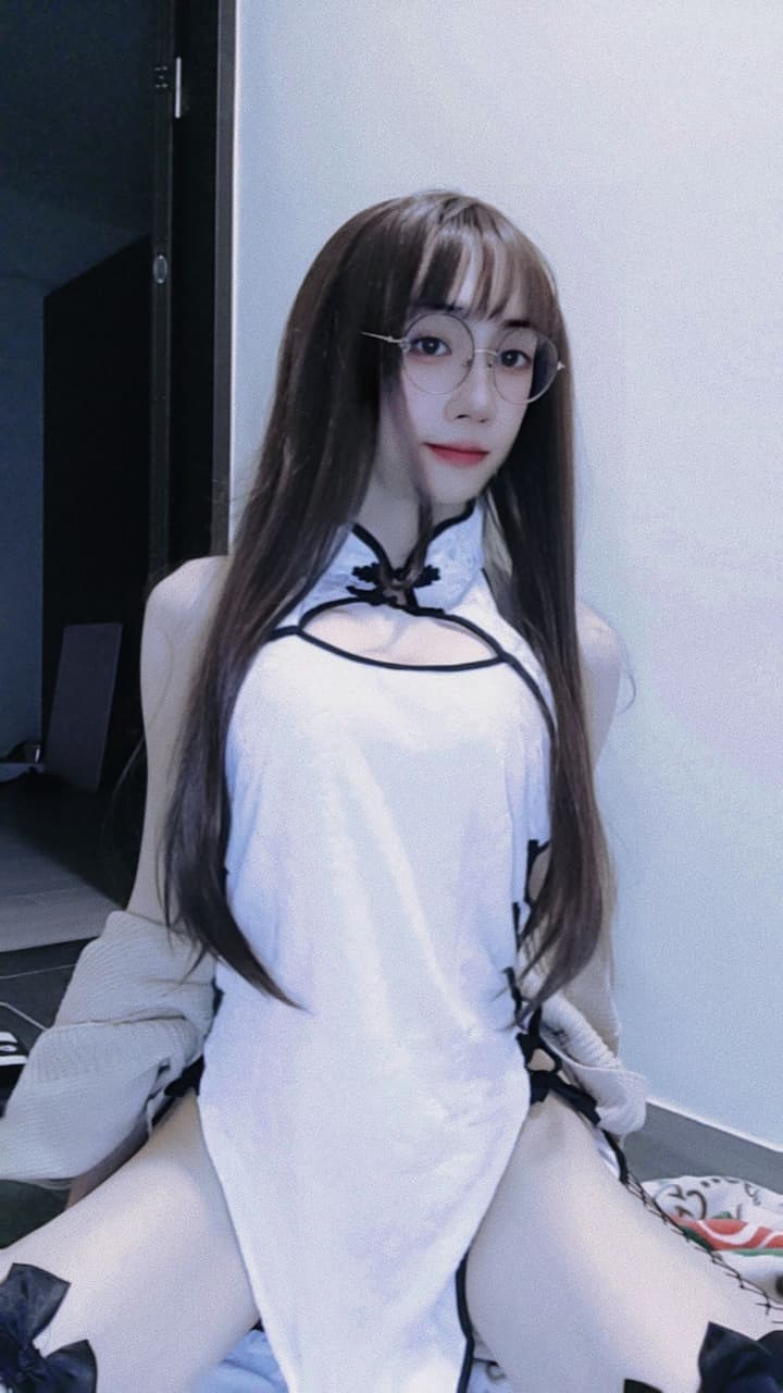 新的一年小小更新一下 - 妤妤 (@dd10_29) | Dcard