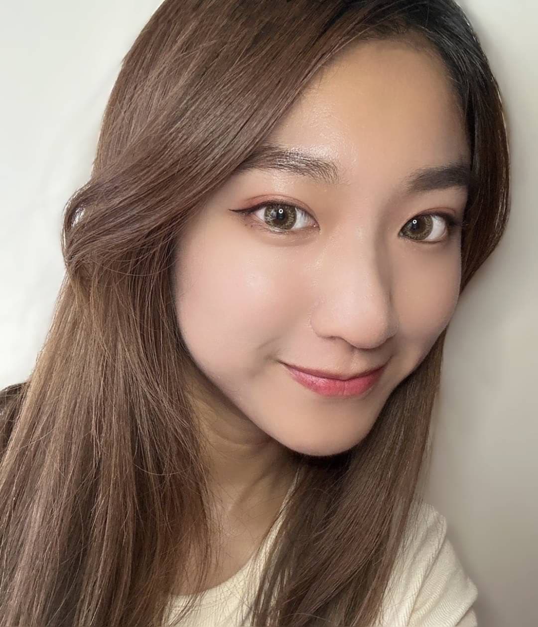 再次回購🎀Luena露露巧克、葳葳蜜糖 - 隱形眼鏡板 | Dcard