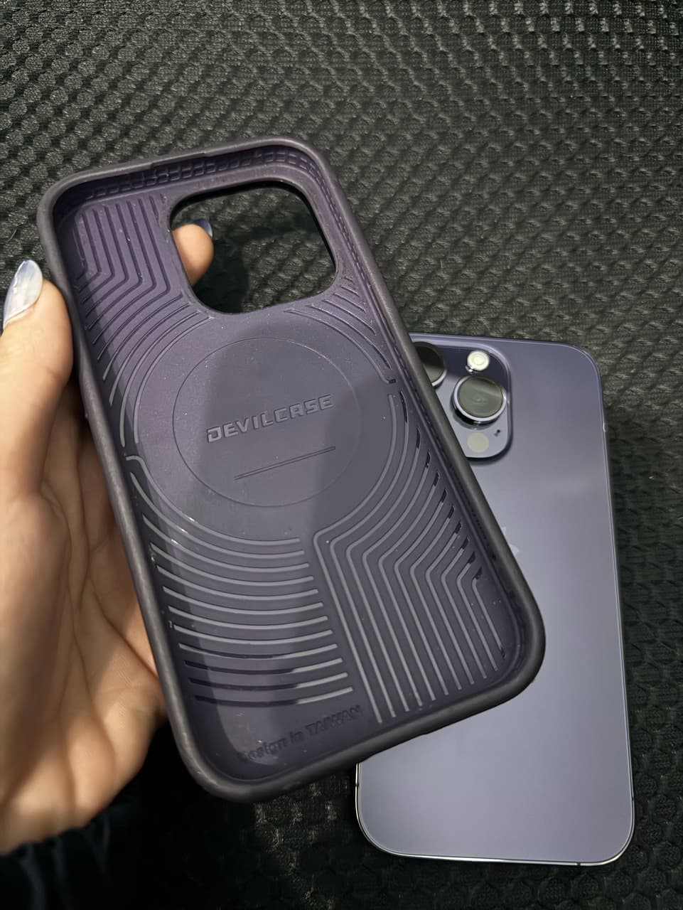 #我要賣 Iphone 14 pro devilcase手機殼 - 二手交易板 | Dcard