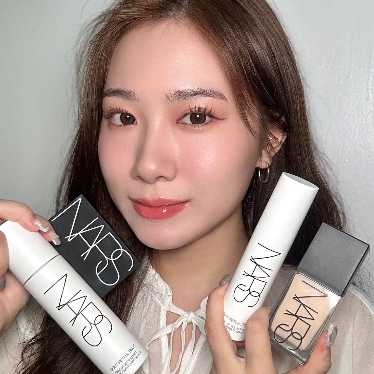 畫出膠原滿滿的幼嫩感水光肌💦 #NARS - 摸你卡撐 (@vivi47) | Dcard