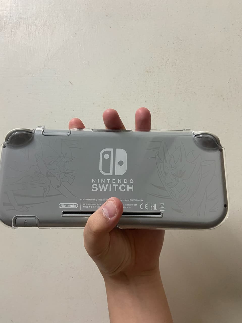 （已售出）switch lite劍盾機 - 聯合大學板 | Dcard