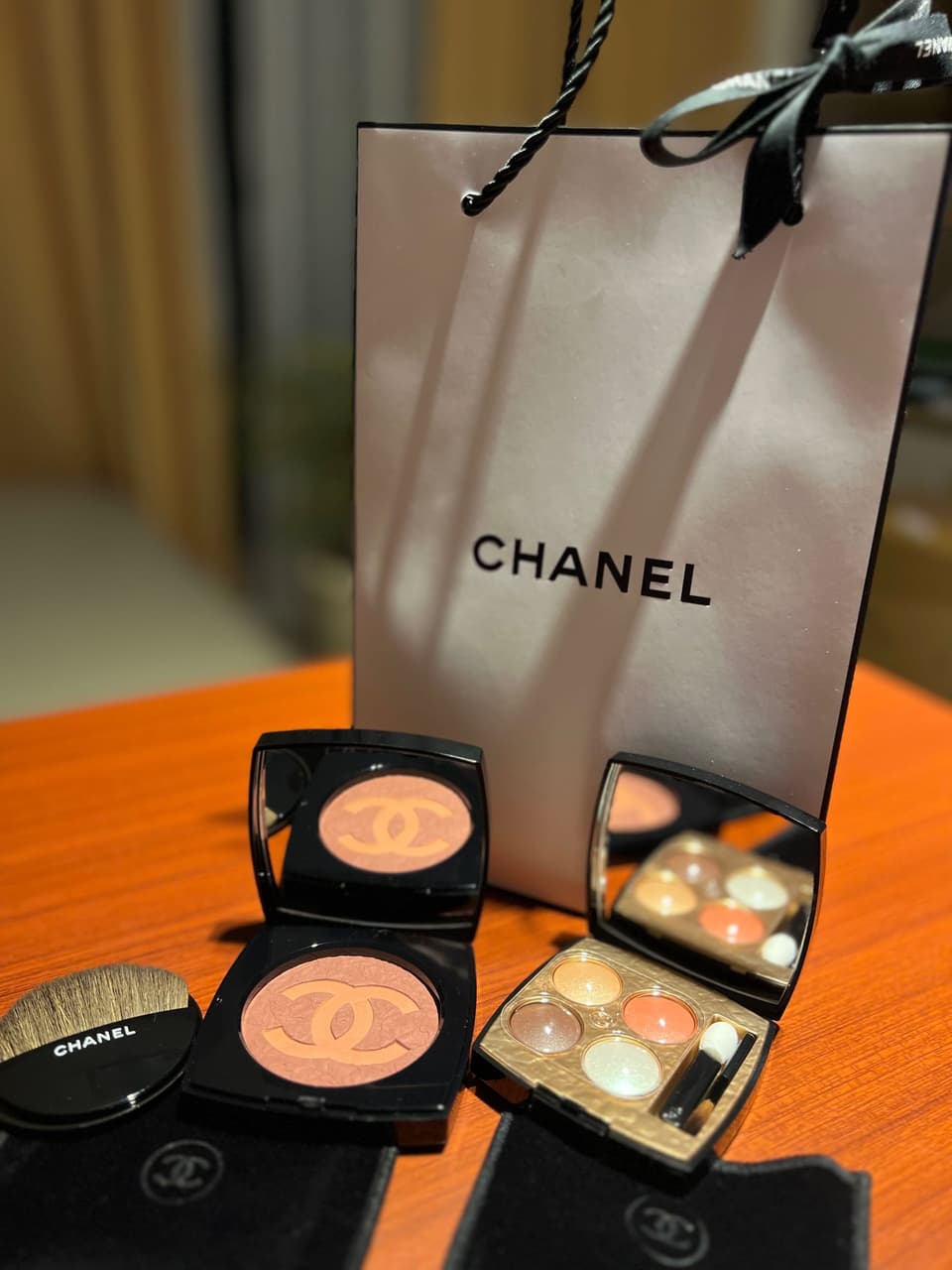 #分享 Chanel 2023秋季限定腮紅798&拜占庭眼影318 - 美妝板 | Dcard