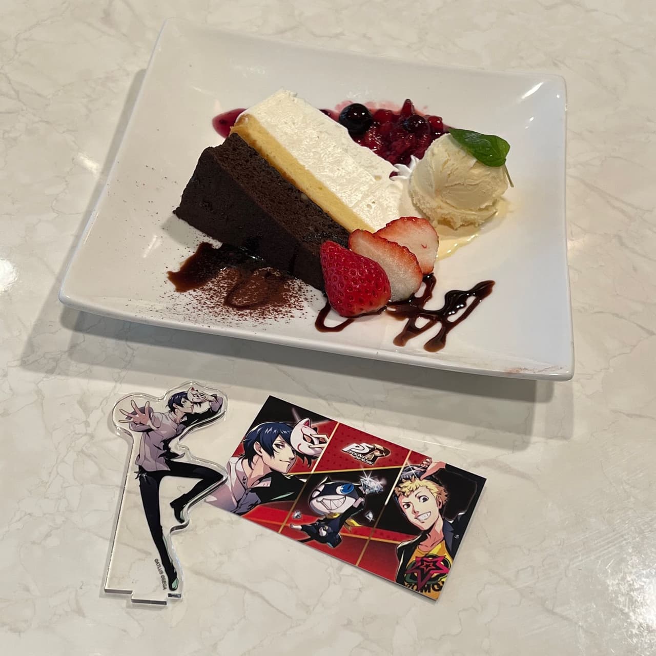 Persona × 神戶 合作 - 赤城の白い彗星 (@cinnamon) | Dcard