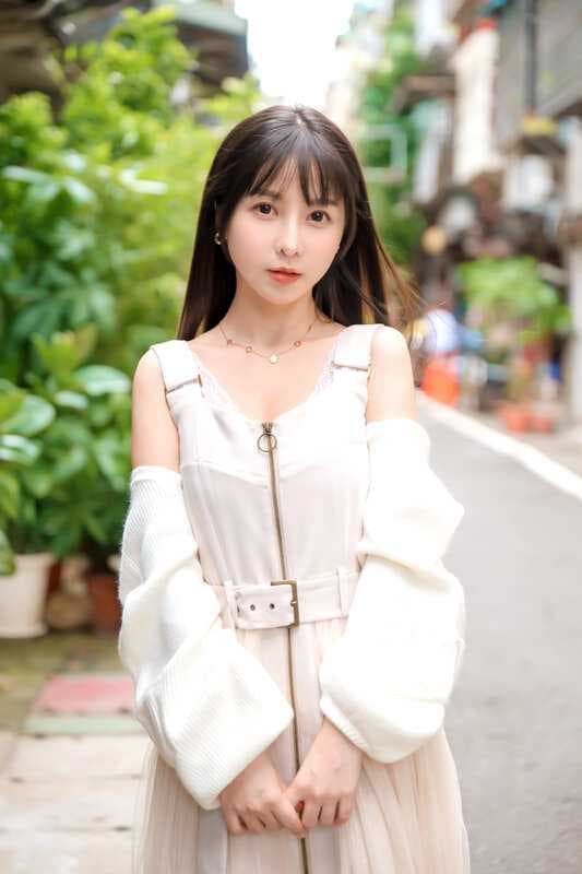 新片分享 新人世界的美少女 Tiny~* - 西斯板 | Dcard