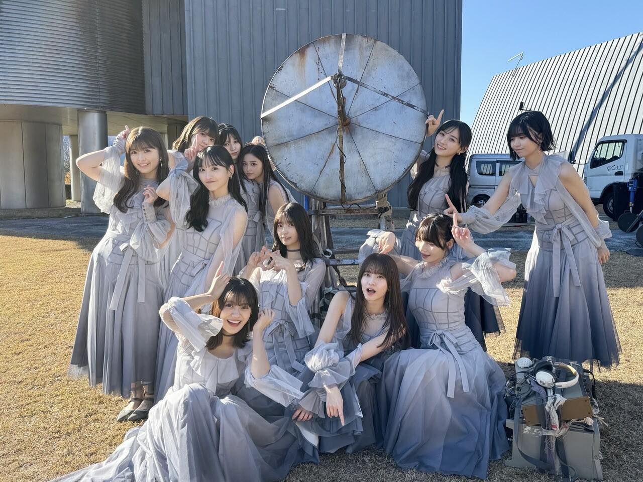 乃木坂46 37th 「相対性理論に異議を唱える」歌唱衣裝 - ej02140508的創作 - 巴哈姆特