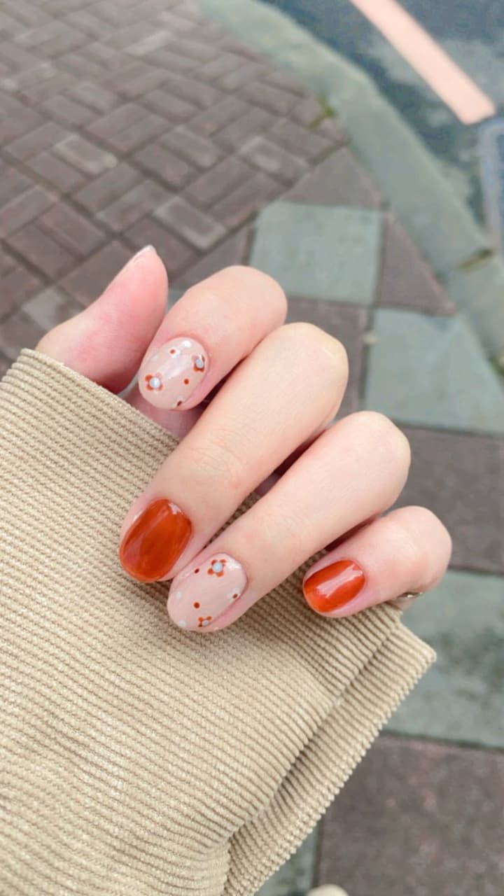 分享 第一次當手模體驗 美甲板 Dcard
