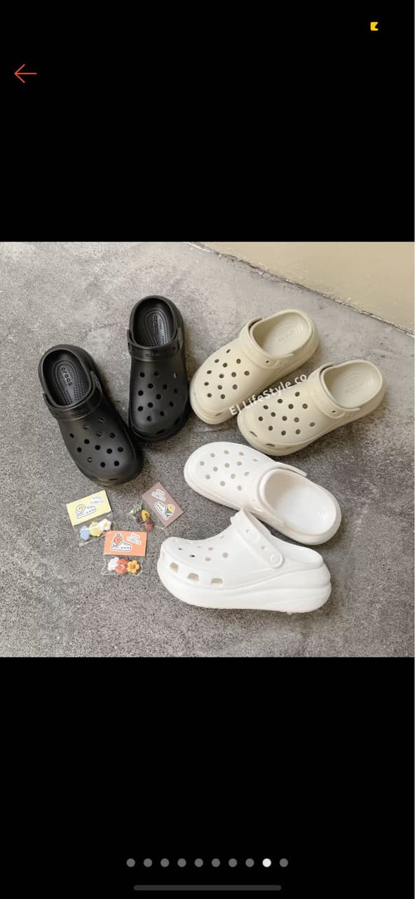#詢問 #選款 crocs洞洞鞋 雲朵跟泡芙 - 穿搭板 | Dcard