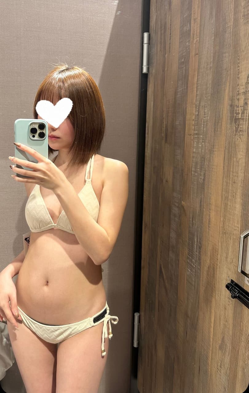 小胸大推的比基尼 Roxy - 女孩板 | Dcard