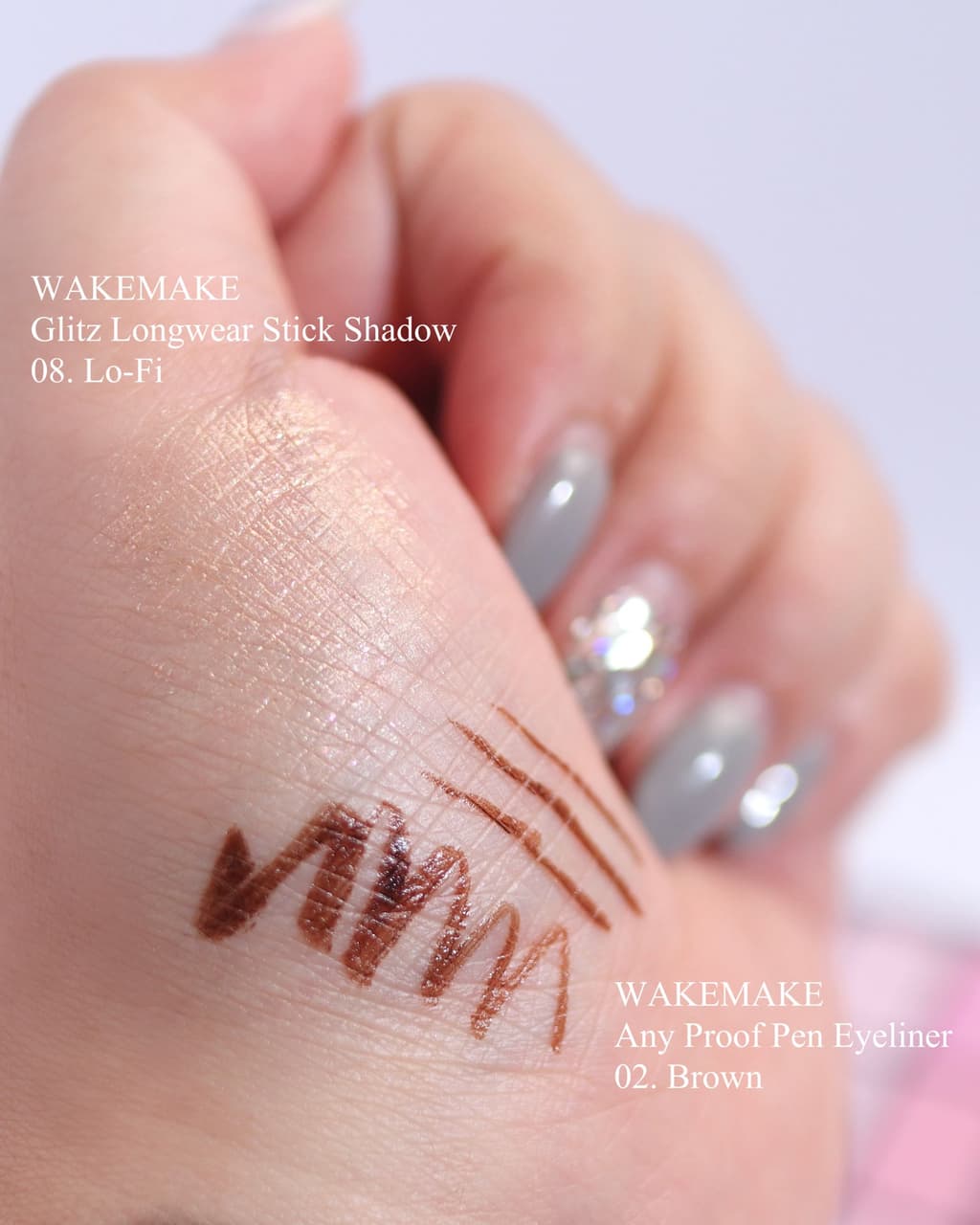 庫洛米色？WAKEMAKE柔霧經典16色眼影盤 #16 - 頗令 (@pauline0506) | Dcard