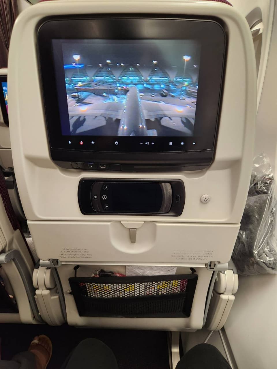 #飛行紀錄 卡達航空BKK-DOH-GVA A380+B787-8 經濟艙分享 - 航空板 | Dcard