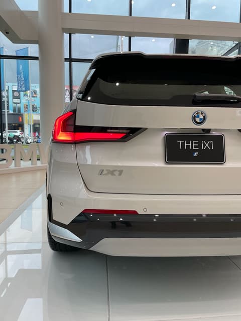 THE BMW IX1 20 eDrive 更容易入手的電動車來了！ - 汽車板 | Dcard