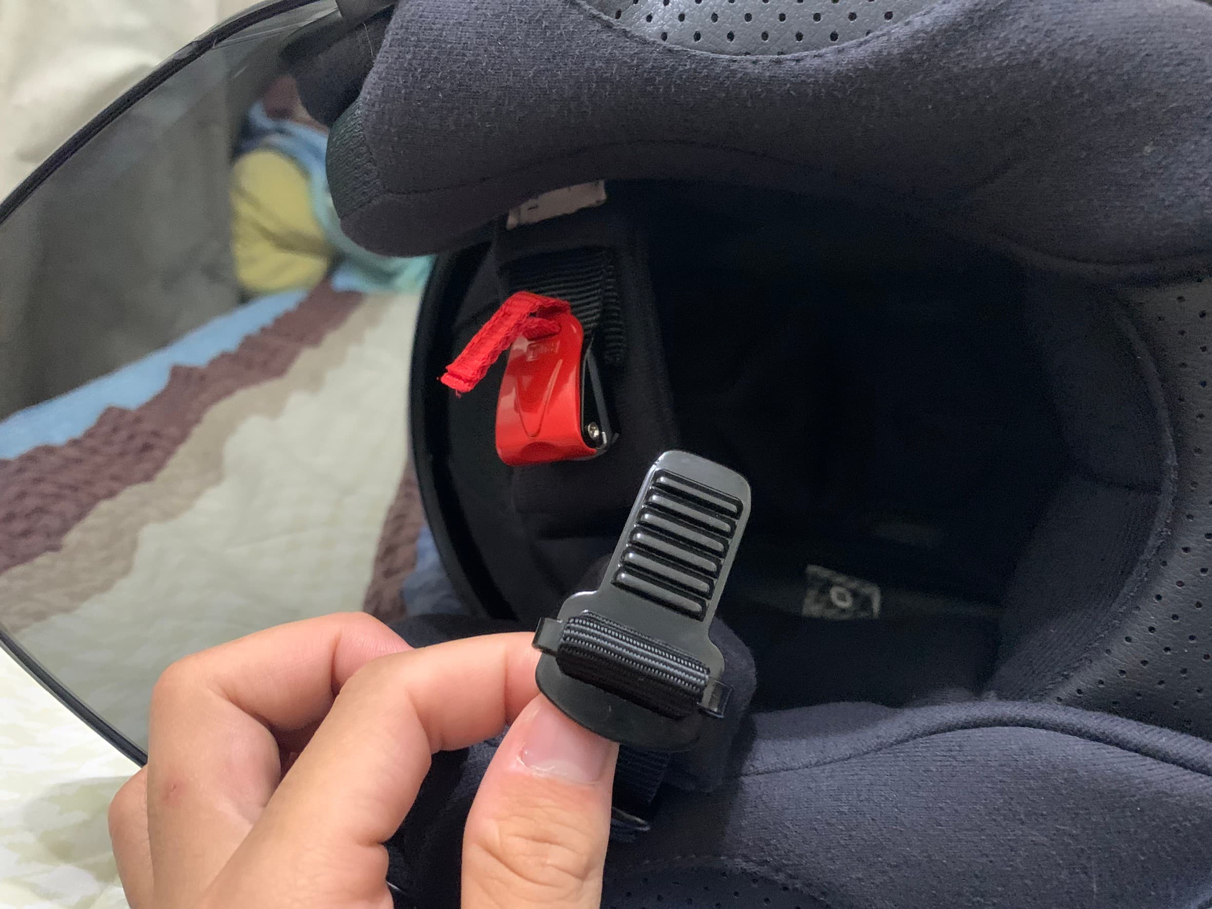 【開箱聞】KYT NFJ #41 (18P全彩) - 機車板 | Dcard