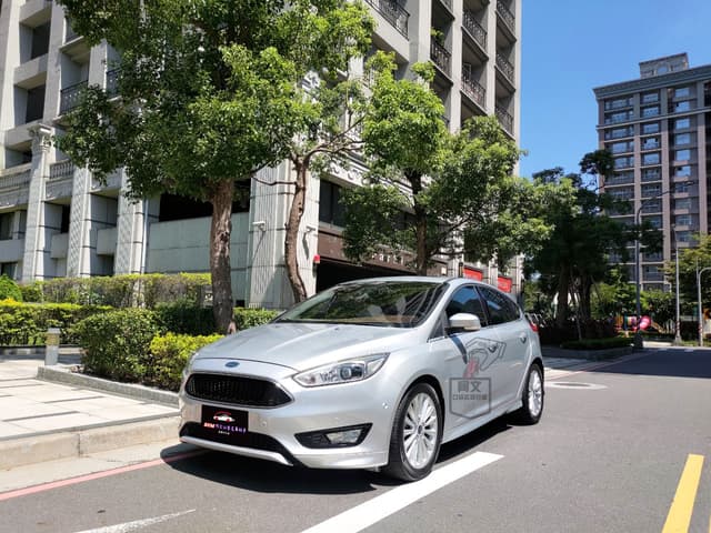 2015 FORD FOCUS MK3.5 1.5T 運動旗艦型（已售出） - 阿偉口袋名單好車 (@wenyao1996) | Dcard