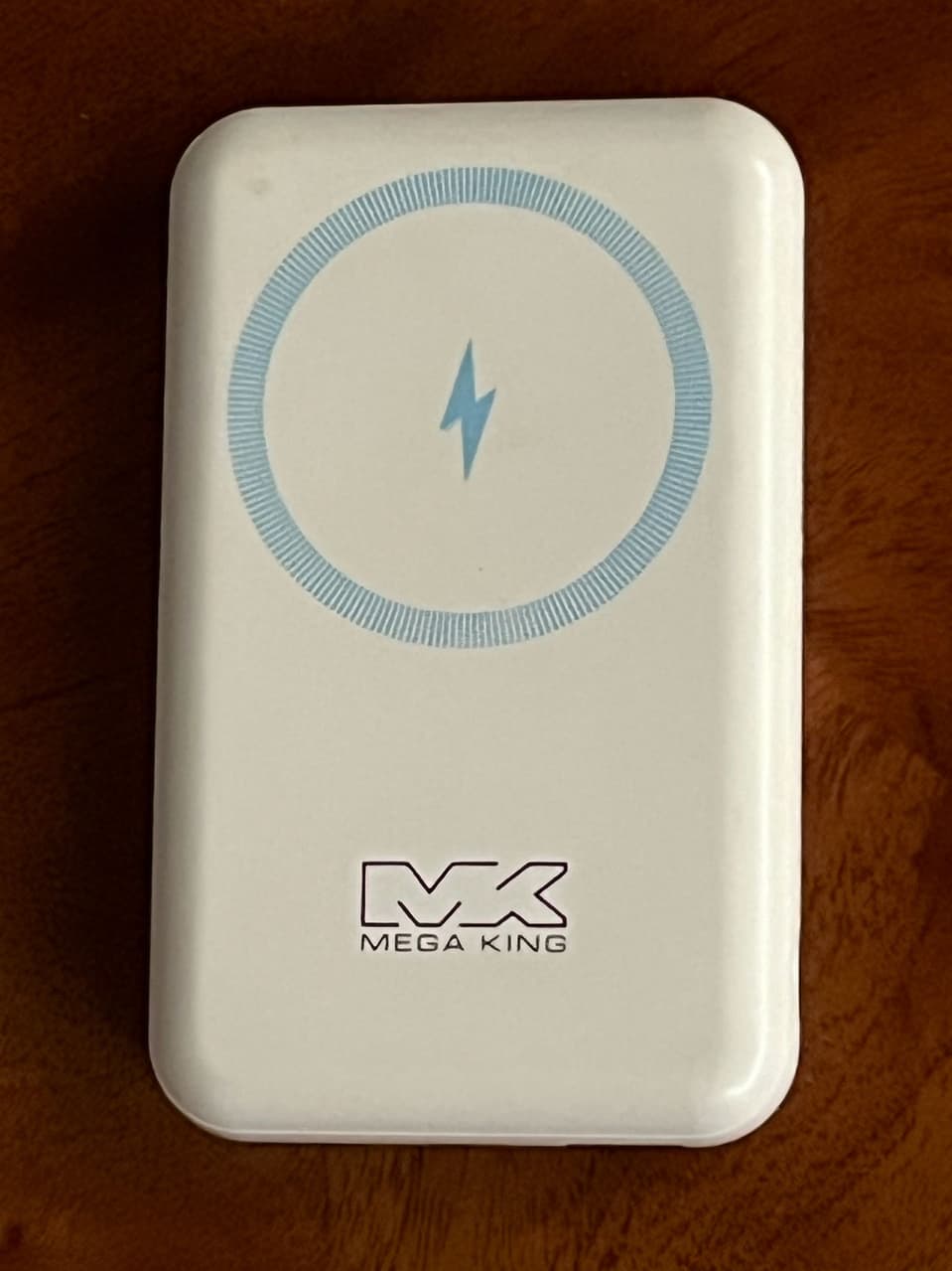 Mega King行動電源使用者請進 - 3C板 | Dcard