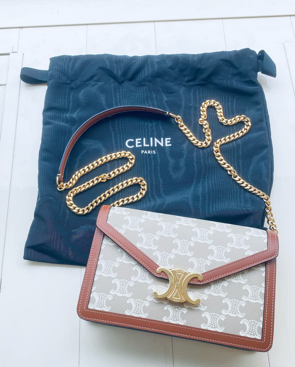 #開箱 CELINE TRIOMPHE WOC - 精品板 | Dcard