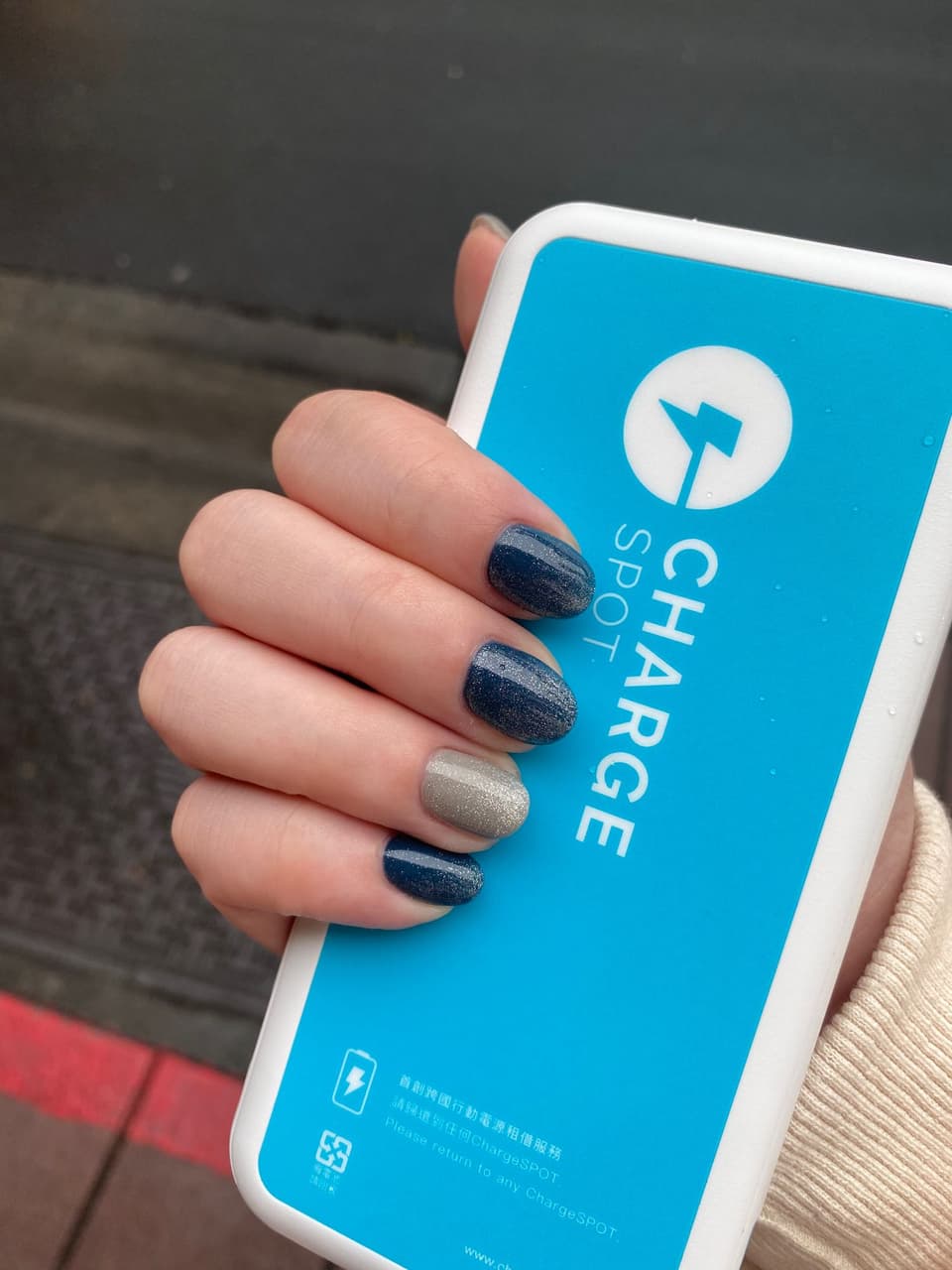 問題 求圖 黃紫撞色美甲 美甲板 Dcard