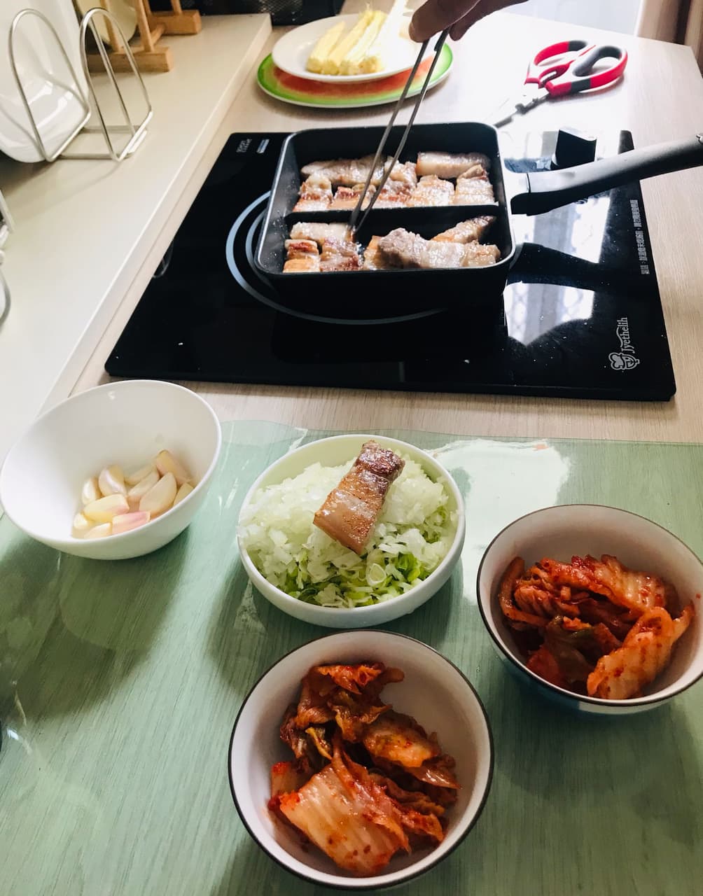 學弟上菜24 ¿中秋節有什麼? - 王有雯同學 (@yeya) | Dcard