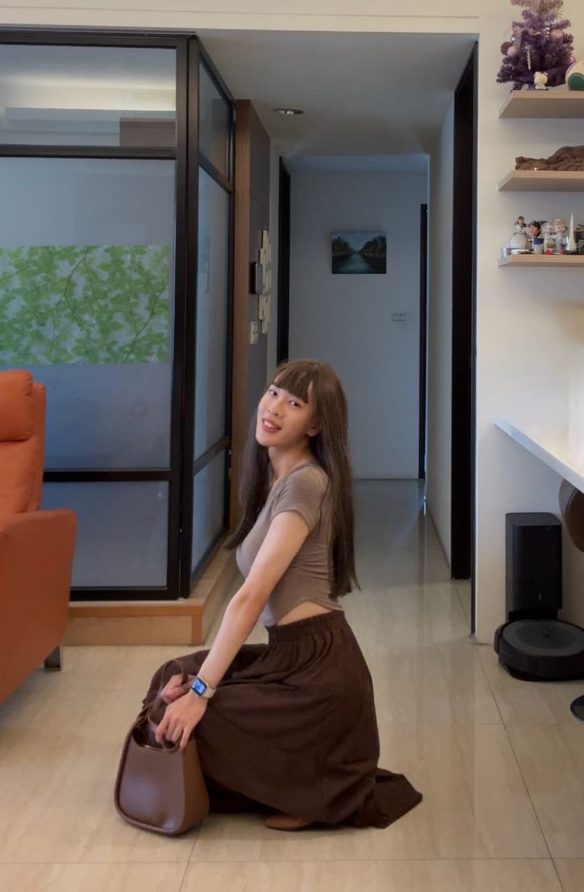 短版奶茶穿搭 - みぞれ (@arare) | Dcard