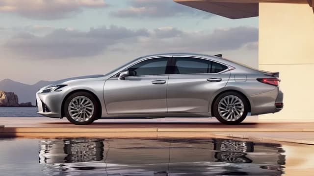 Lexus ES 二次小改款 中國限定登場 - 汽車板 | Dcard