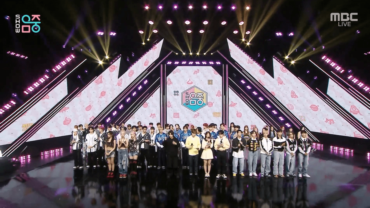 #集中討論 VIVIZ 迷你四輯 VERSUS 回歸 - B118 留言 | Dcard