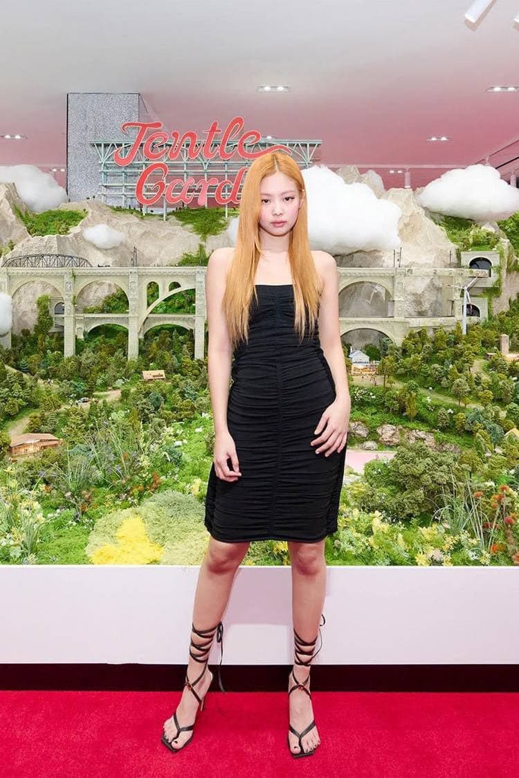 #時尚 JENNIE出席Gentle Monster美國品牌活動 - BLACKPINK板 | Dcard