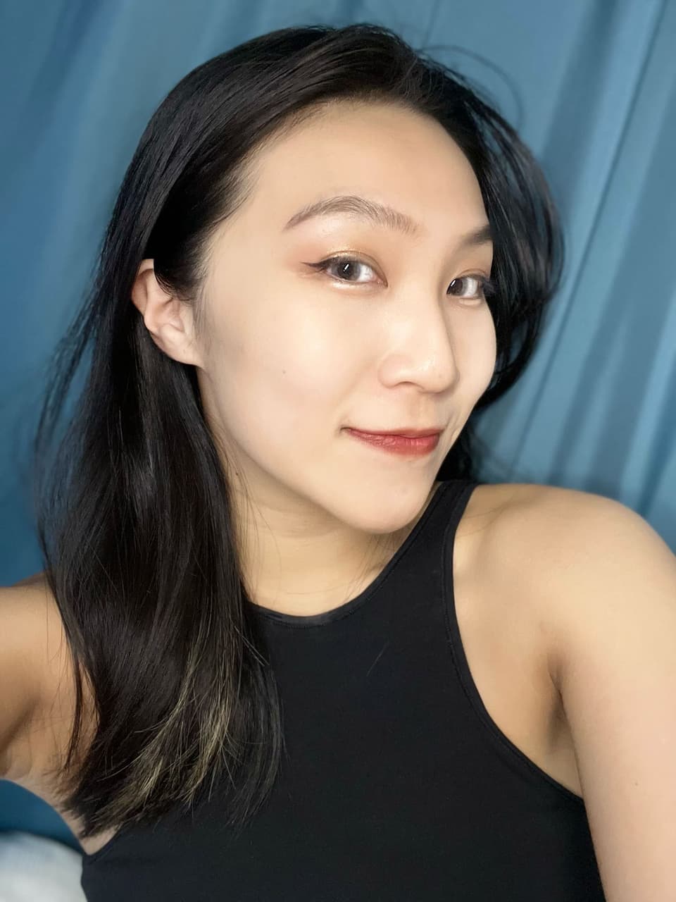 分享 1028眼影盤 野麥金 刷色 - 風一般的女子 (@crklyj) | Dcard