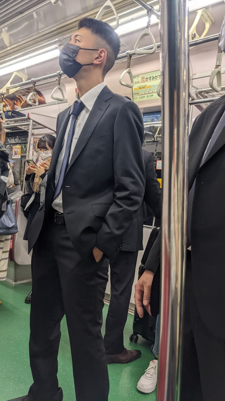 #綜合討論 [遊記] 極樂日本 1：來去東京叫GV男優外賣 (2022) - 男同志西斯板 | Dcard