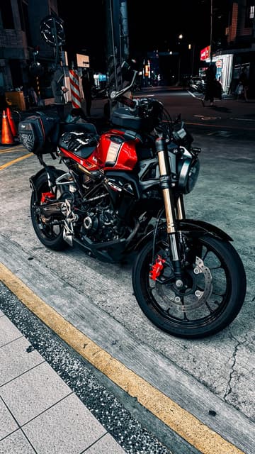 #白牌檔車 HONDA CB150R四年車主心得 - 重機板 | Dcard