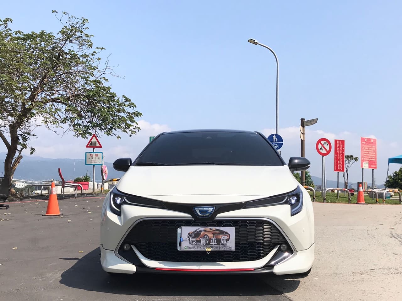 2018 Auris 2.0旗艦 tnga底盤 記得之前好像有卡友在找 - 福斯Chen (@chengenchen) | Dcard