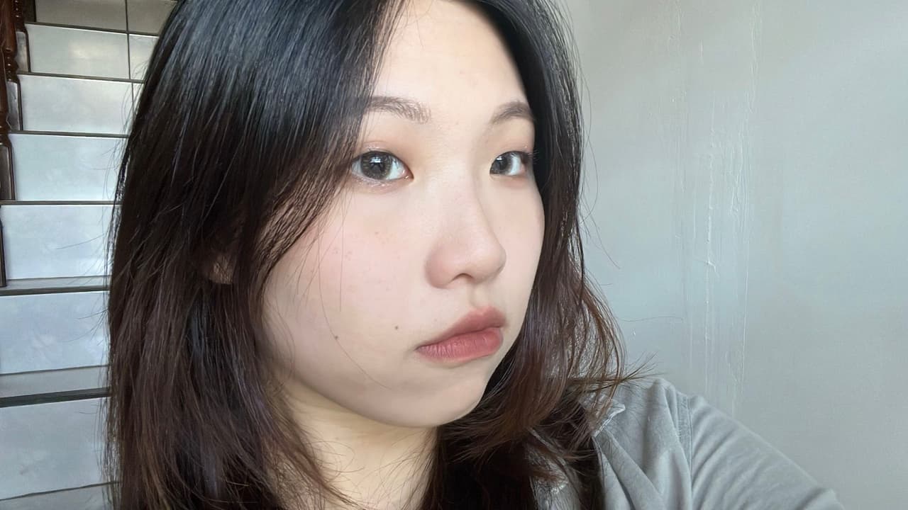 《QUINLIVAN》新款彩色日拋🌟聖光系列 - 誒瑪 (@emma2209) | Dcard