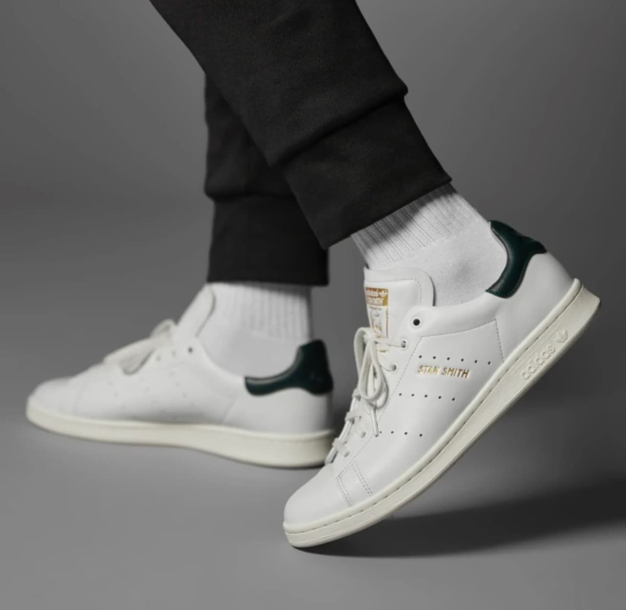 #分享 #開箱 Y-3 和 Adidas Stan Smith & Ultraboost - 穿搭板 | Dcard