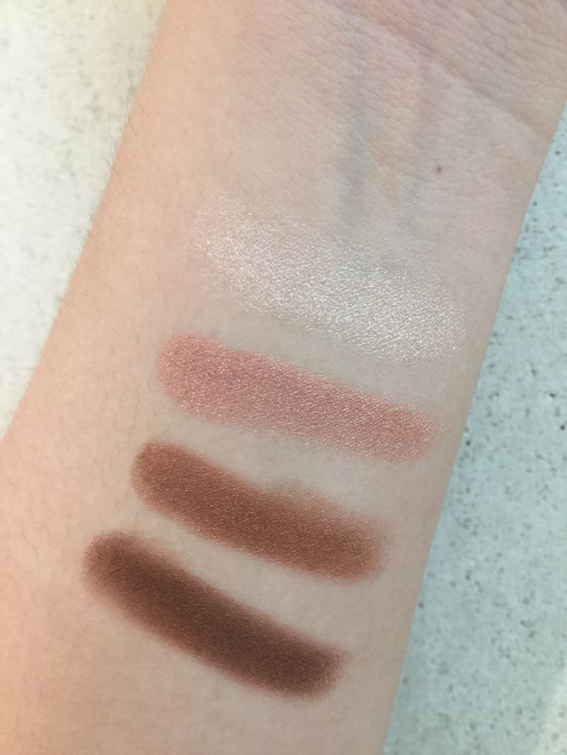 #圖。分享EXCEL 新色眼影 SR06試色 - 美妝板 | Dcard