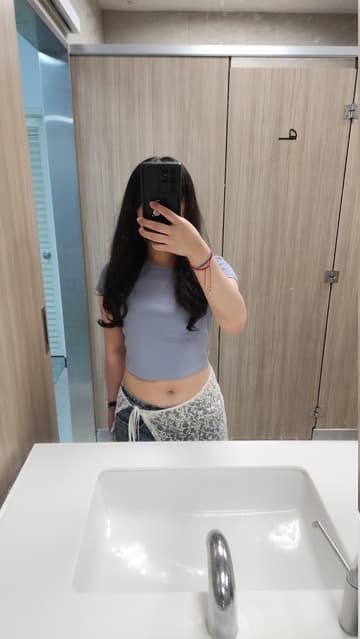 GU穿搭😍 - 香草菲菲 (@chammy_0116) | Dcard