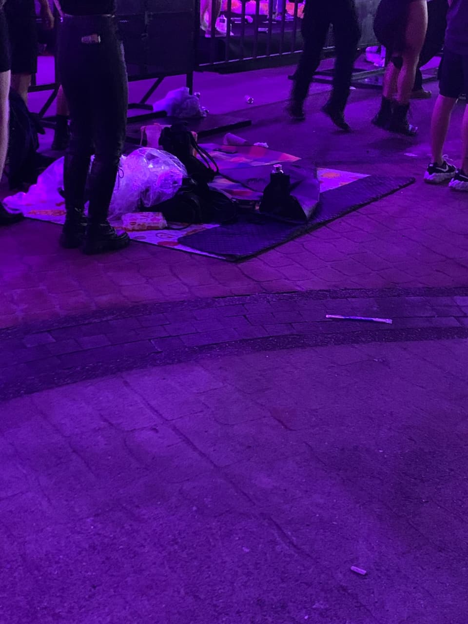 #集中討論 #黑特 太空港音樂節 - B60 留言 | Dcard