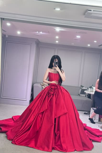 #婚紗 林莉宴客&拍攝婚紗Part2 - B20 留言 | Dcard