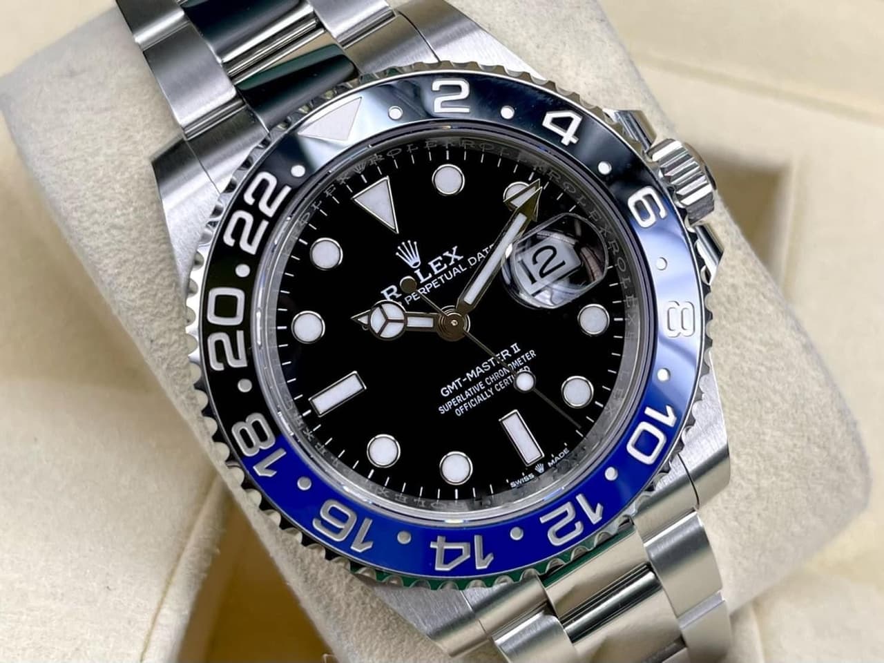 這兩隻錶大家會選哪一隻ROLEX 136660和126710 - 精品錶板 | Dcard