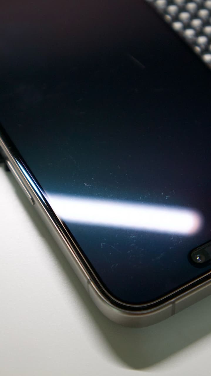 #iPhone #心得 NT$1580 的 Simmpo 保護貼使用心得 - Apple板 | Dcard