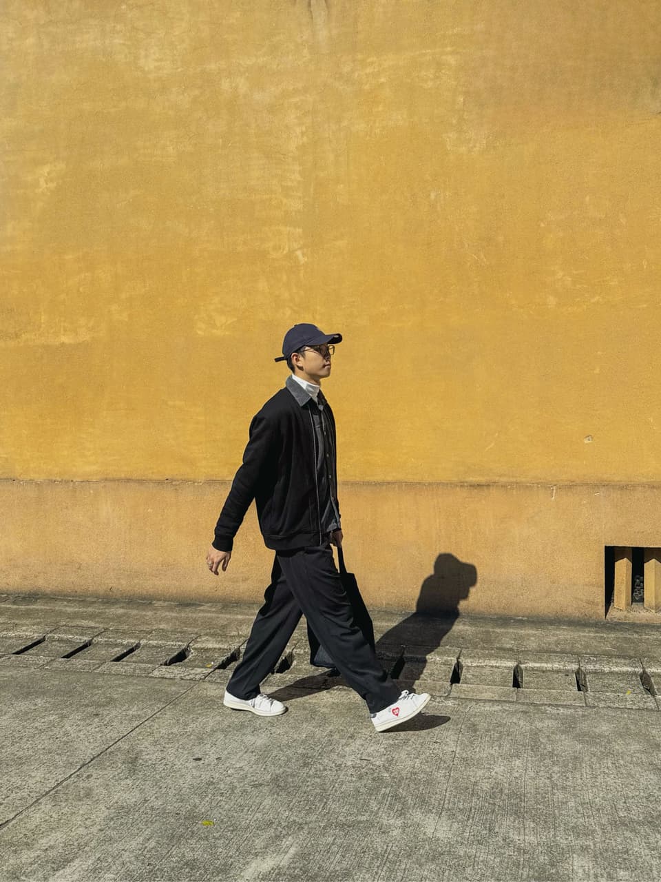 逛展的簡約穿搭🤓 - 暘暘 (@yangsheep33) | Dcard