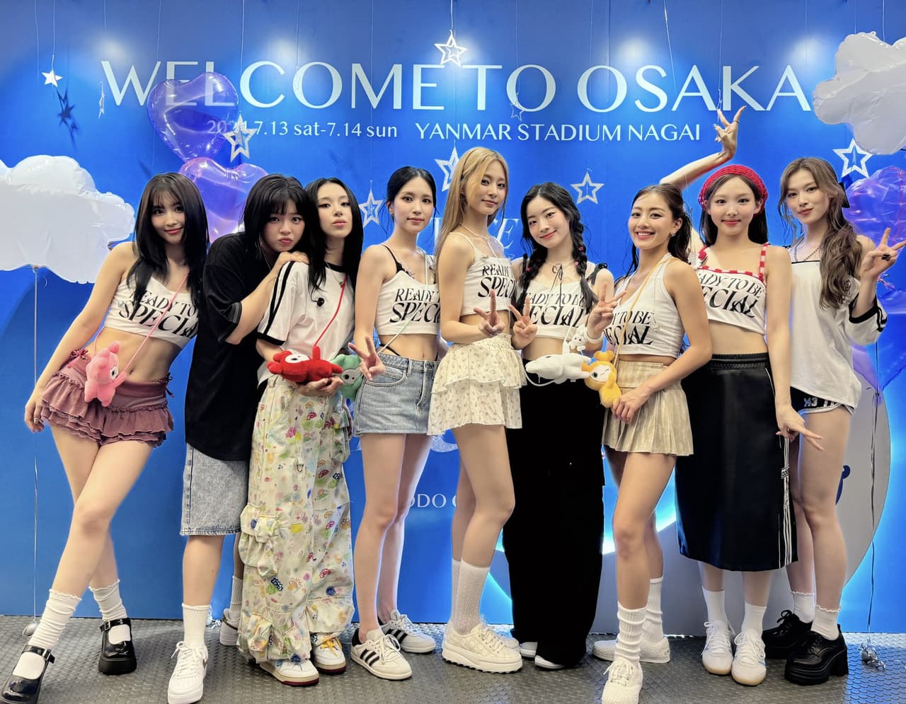 #撒花 日本大阪"READY TO BE"演唱會特別加演場DAY1 - TWICE板 | Dcard