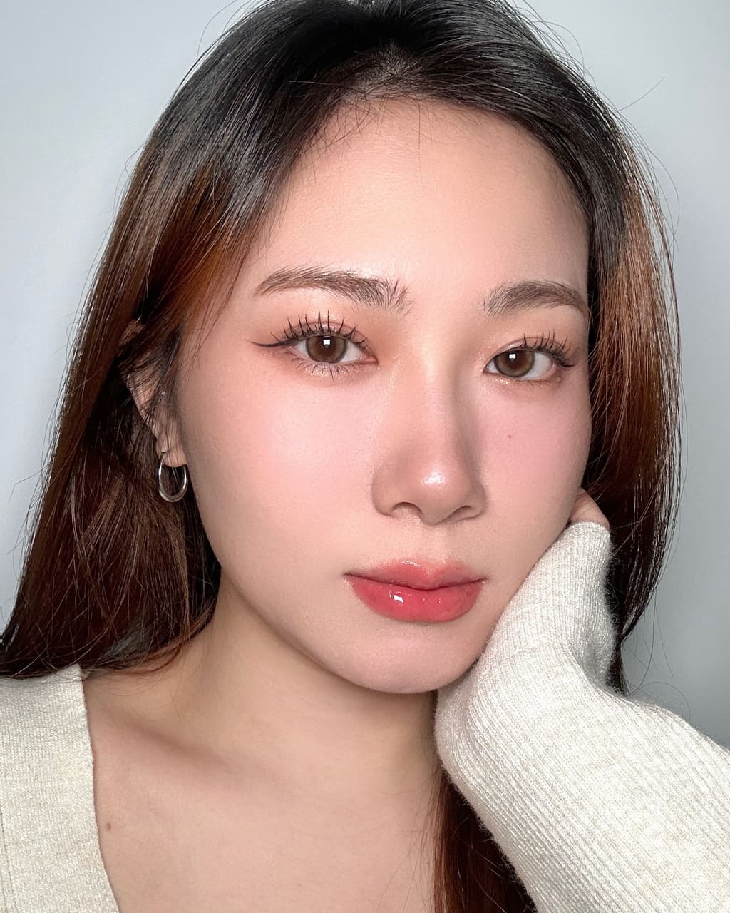 🫶🏻Luena露葳娜 自然日常款 葳葳月光&葳葳栗棕 - 摸你卡撐 (@vivi47) | Dcard