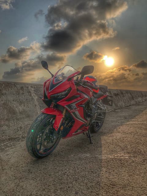 又帥又好騎CBR650R - 機車板 | Dcard