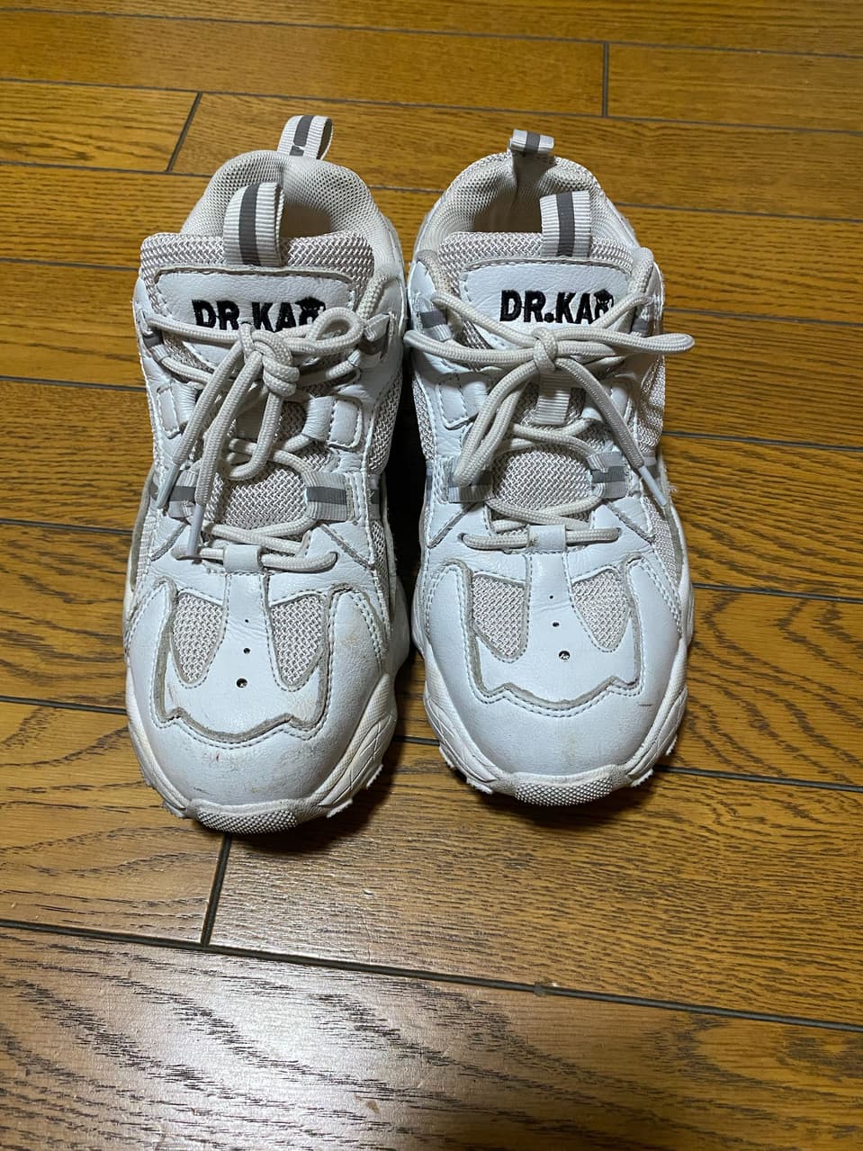 #贈送 贈送DK白色老爹鞋36號（已贈出） - 贈物板 | Dcard