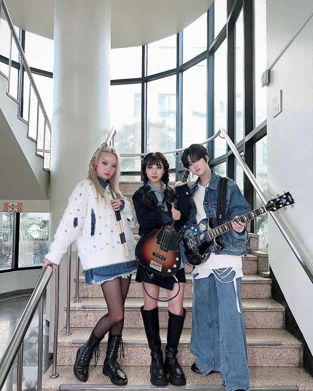 #分享 前AOA半天使有慶以新女子樂隊 再次出發 - 韓星板 | Dcard