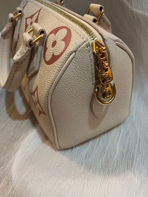 #開箱 LV SPEEDY BANDOULIÈRE 20 - 精品板 | Dcard