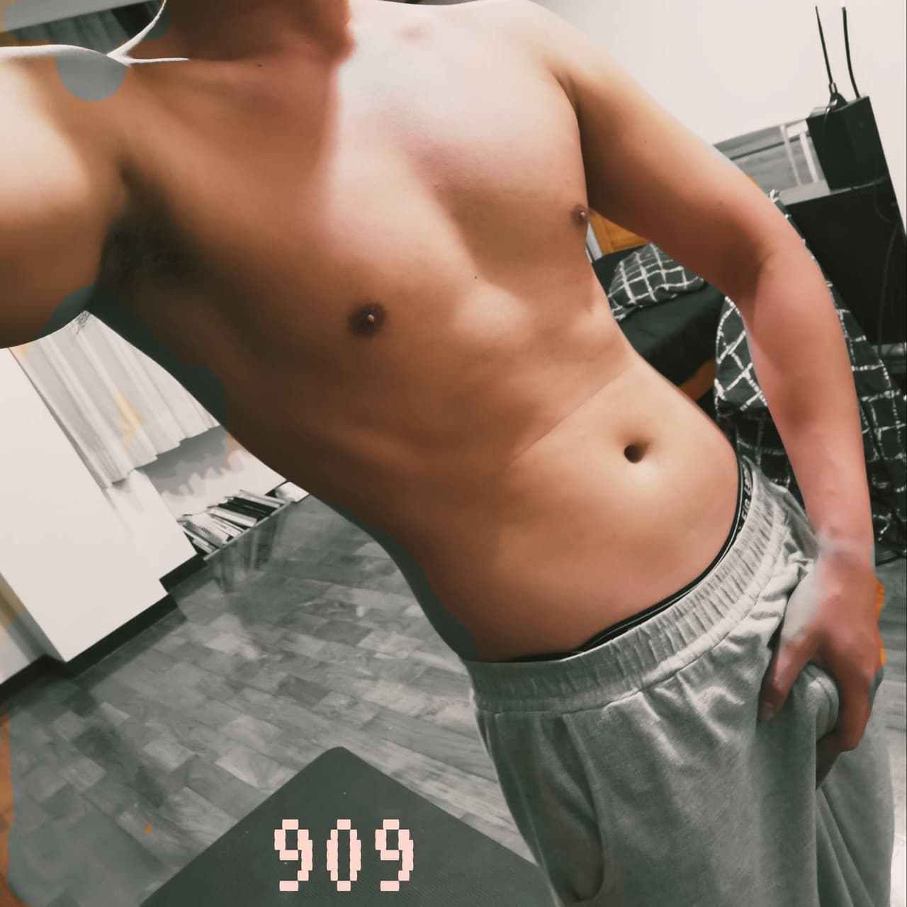 #影 棉褲的形狀 - B44 留言 | Dcard